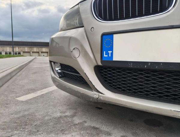 Brūns BMW 318 2011 Šauļi, ar dzinēja tilpumu 2.00 L un nobraukumu 247 tūkst. km par 4250 €, foto 9 vietnē AUTOMOTO.COM.LV