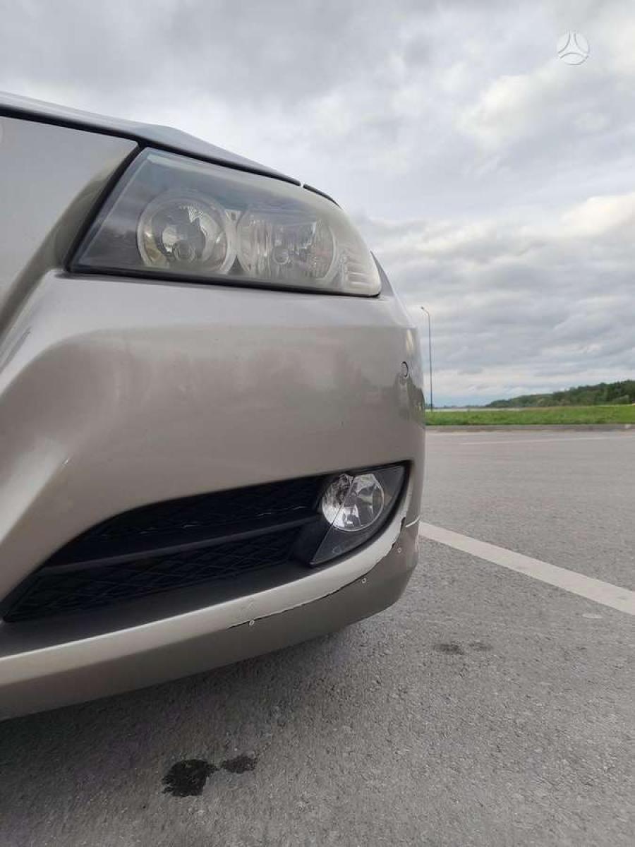 Brūns BMW 318 2011 Šauļi, ar dzinēja tilpumu 2.00 L un nobraukumu 247 tūkst. km par 4250 €, foto 11 vietnē AUTOMOTO.COM.LV