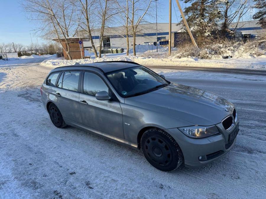 Brūns BMW 318 2012 Ukmergė, ar dzinēja tilpumu 2.00 L un nobraukumu 275 tūkst. km par 3900 €, foto 3 vietnē AUTOMOTO.COM.LV