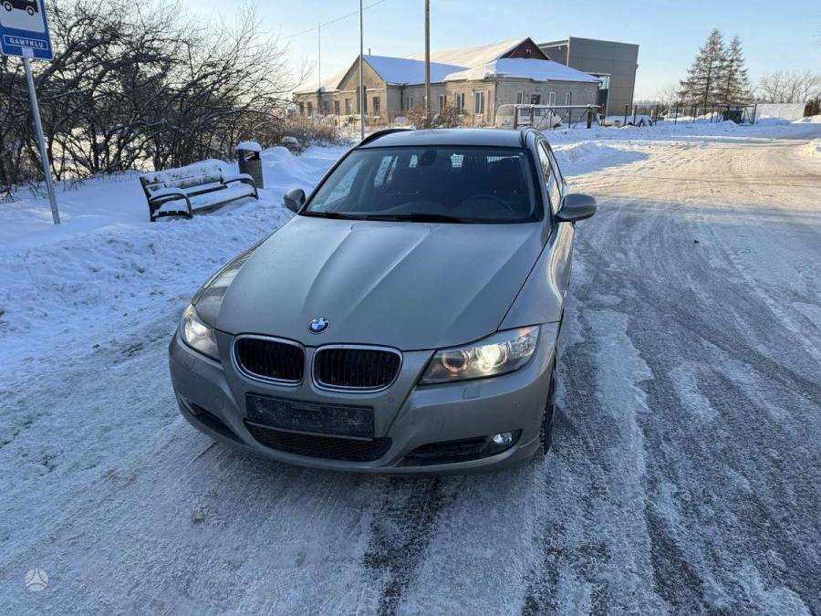 Brūns BMW 318 2012 Ukmergė, ar dzinēja tilpumu 2.00 L un nobraukumu 275 tūkst. km par 3900 €, foto 13 vietnē AUTOMOTO.COM.LV