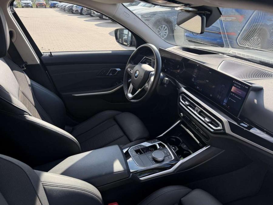 Brūns BMW 318 2023 Šauļi, ar dzinēja tilpumu 2.00 L un nobraukumu 159 tūkst. km par 21990 €, foto 18 vietnē AUTOMOTO.COM.LV