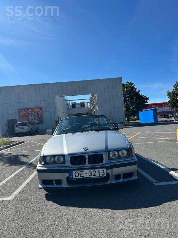 BMW 318 1995 in Riga, with an engine capacity of 2.50 L and mileage of 163 thousand km for 4900 €, photo 9 on AUTOMOTO.COM.LV