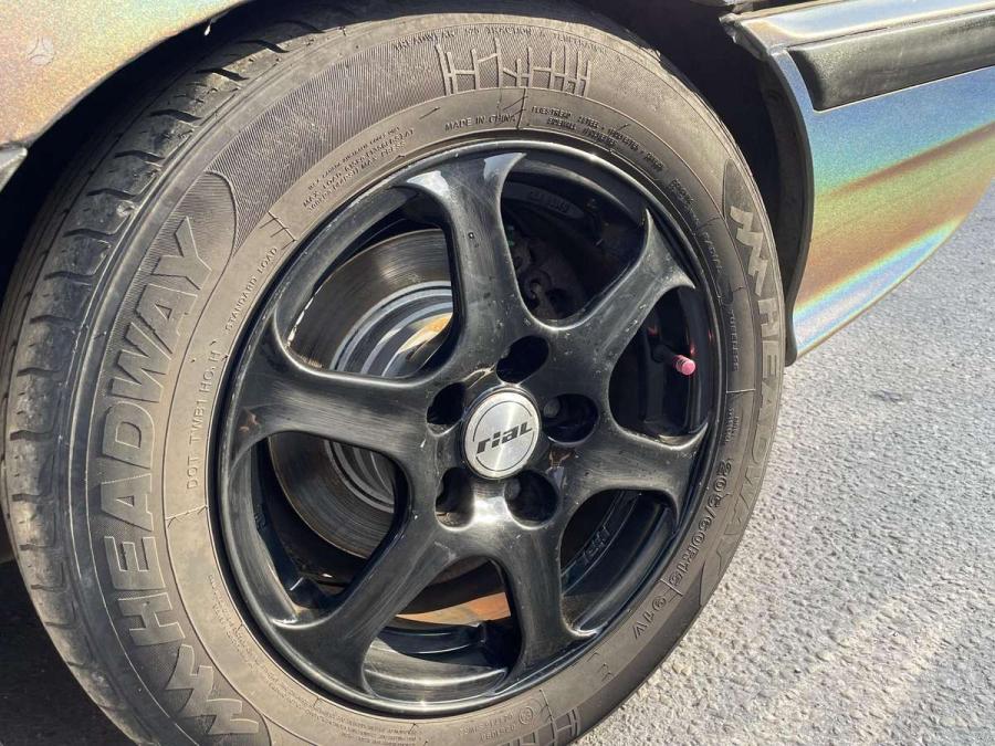 BMW 318 1997 Marijampole, ar dzinēja tilpumu 1.80 L un nobraukumu 258 tūkst. km par 3850 €, foto 28 vietnē AUTOMOTO.COM.LV