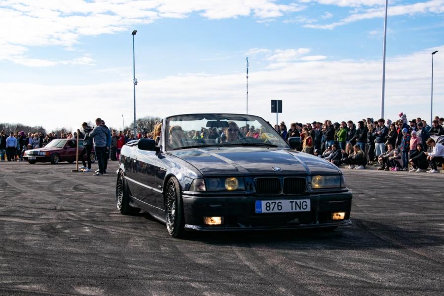 BMW 318 1999 Tapa, ar dzinēja tilpumu 2.80 L un nobraukumu 236 tūkst. km par 6200 €, foto 16 vietnē AUTOMOTO.COM.LV