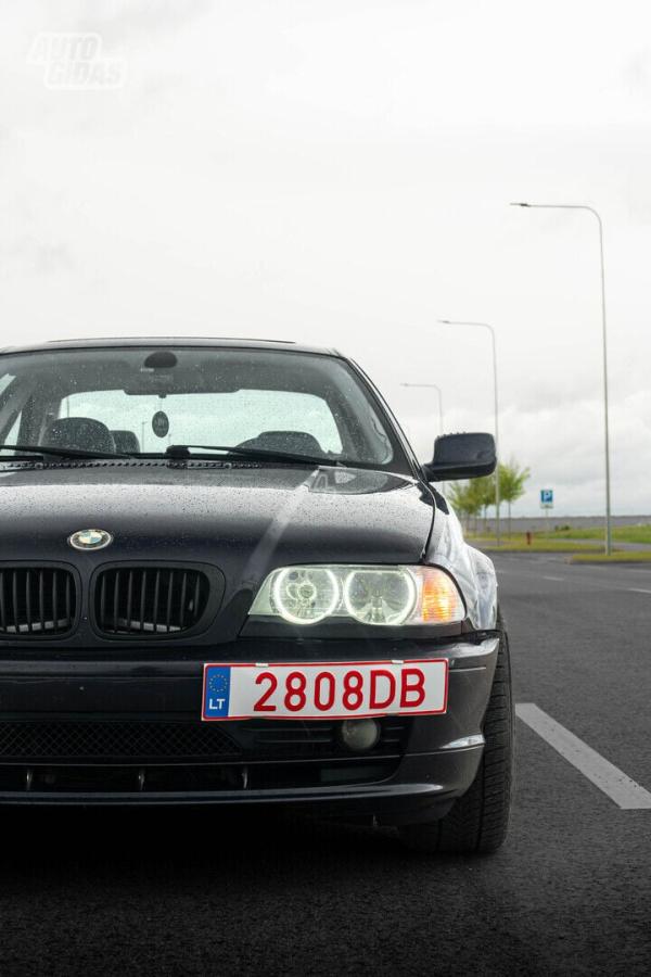BMW 318 2002 in Marijampole, with an engine capacity of 1.80 L and mileage of 330 thousand km for 2500 €, photo 2 on AUTOMOTO.COM.LV
