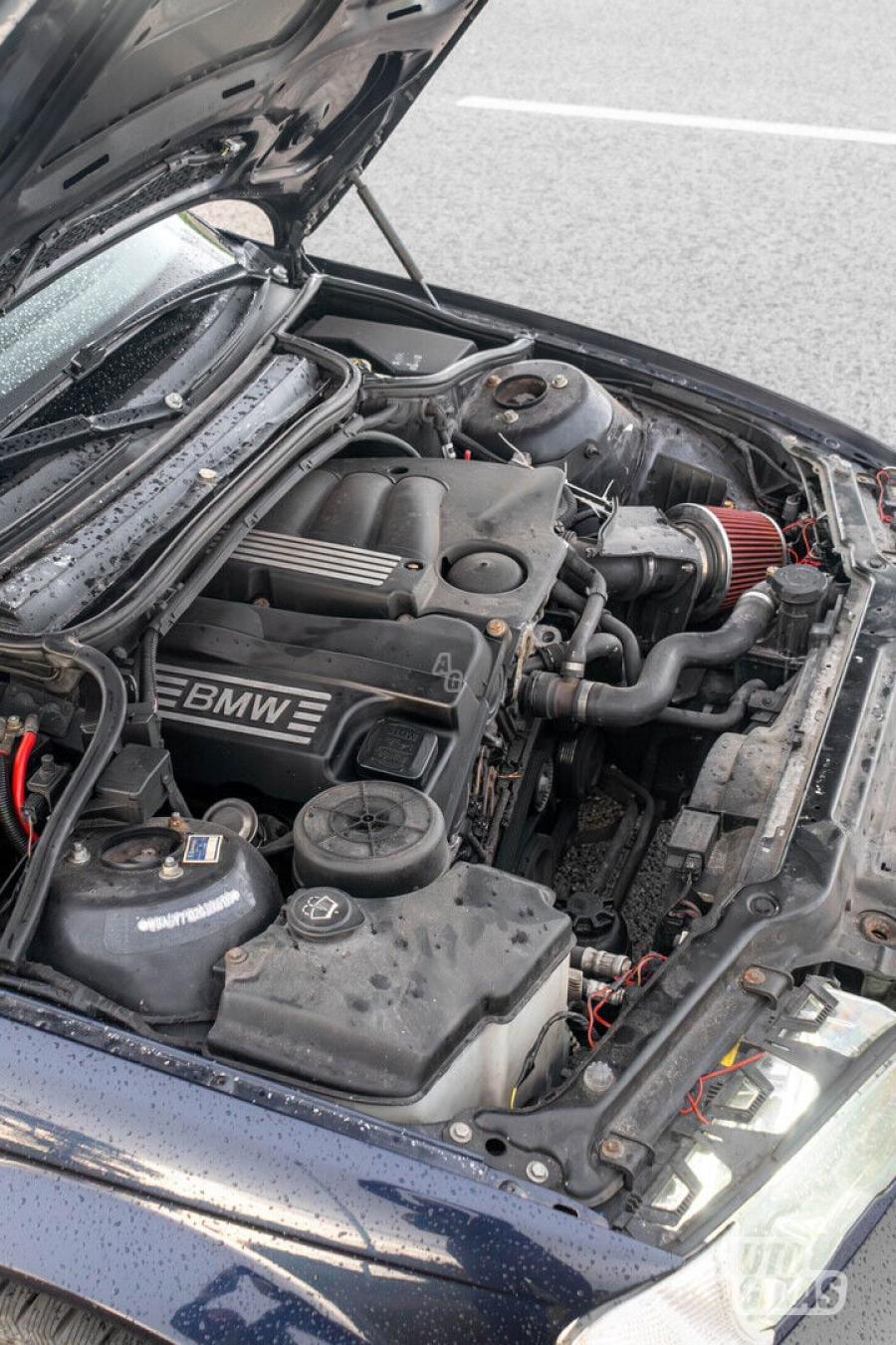BMW 318 2002 in Marijampole, with an engine capacity of 1.80 L and mileage of 330 thousand km for 2500 €, photo 6 on AUTOMOTO.COM.LV