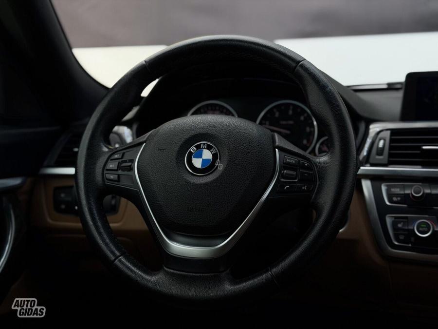 Black BMW 318 Gran Turismo 2013 in Avizieniai, with an engine capacity of 2.00 L and mileage of 276 thousand km for 9990 €, photo 19 on AUTOMOTO.COM.LV