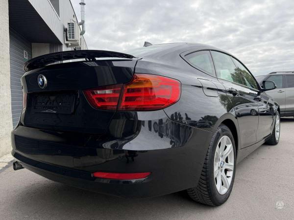 Melns BMW 318 Gran Turismo 2013 Šauļi, ar dzinēja tilpumu 2.00 L un nobraukumu 263 tūkst. km par 8300 €, foto 6 vietnē AUTOMOTO.COM.LV