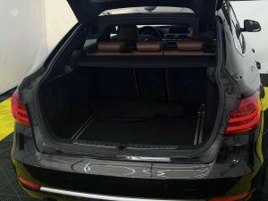 Black BMW 318 Gran Turismo 2013 in Vilnius, with an engine capacity of 2.00 L and mileage of 276 thousand km for 8990 €, photo 13 on AUTOMOTO.COM.LV