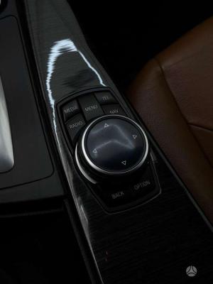 Black BMW 318 Gran Turismo 2013 in Vilnius, with an engine capacity of 2.00 L and mileage of 276 thousand km for 8990 €, photo 23 on AUTOMOTO.COM.LV