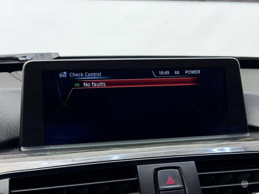 Black BMW 318 Gran Turismo 2013 in Vilnius, with an engine capacity of 2.00 L and mileage of 276 thousand km for 8990 €, photo 28 on AUTOMOTO.COM.LV