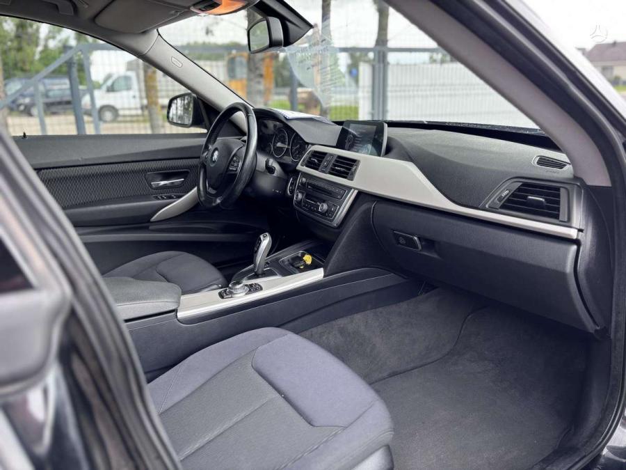 Black BMW 318 Gran Turismo 2013 in Gargzdai, with an engine capacity of 2.00 L and mileage of 254 thousand km for 8699 €, photo 17 on AUTOMOTO.COM.LV