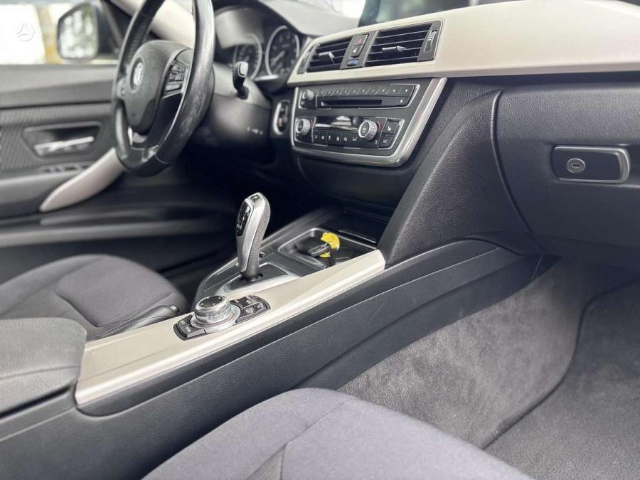 Black BMW 318 Gran Turismo 2013 in Gargzdai, with an engine capacity of 2.00 L and mileage of 254 thousand km for 8699 €, photo 19 on AUTOMOTO.COM.LV