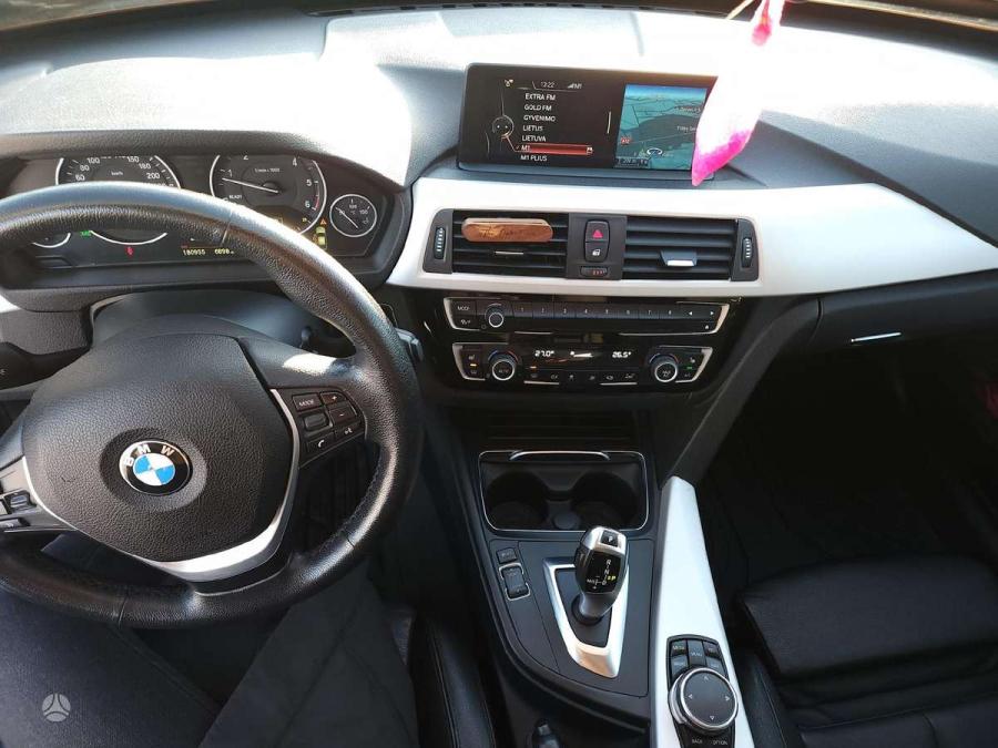 Melns BMW 318 Gran Turismo 2017 Šauļi, ar dzinēja tilpumu 2.00 L un nobraukumu 181 tūkst. km par 14250 €, foto 13 vietnē AUTOMOTO.COM.LV