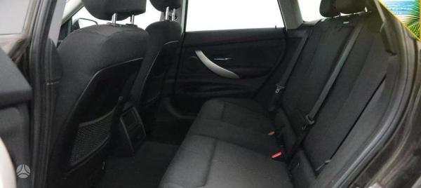 Black BMW 318 Gran Turismo 2018 in Kaunas, with an engine capacity of 2.00 L and mileage of 97 thousand km for 12900 €, photo 9 on AUTOMOTO.COM.LV