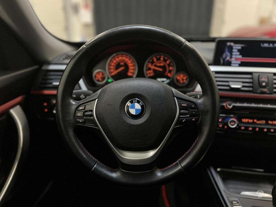 Pelēks BMW 318 Gran Turismo 2014 Viļņa, ar dzinēja tilpumu 2.00 L un nobraukumu 306 tūkst. km par 10500 €, foto 20 vietnē AUTOMOTO.COM.LV