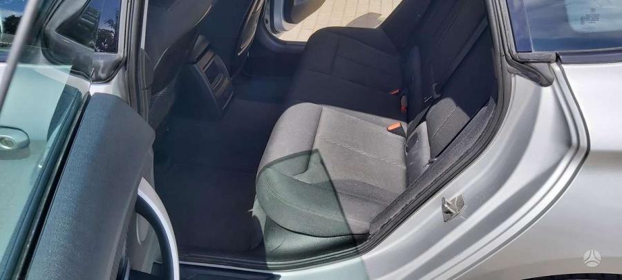 Grey BMW 318 Gran Turismo 2015 in Vilnius, with an engine capacity of 2.00 L and mileage of 350 thousand km for 6990 €, photo 15 on AUTOMOTO.COM.LV