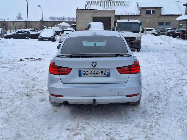 Pelēks BMW 318 Gran Turismo 2013 Tauragė, ar dzinēja tilpumu 2.00 L un nobraukumu 300 tūkst. km par 8550 €, foto 4 vietnē AUTOMOTO.COM.LV