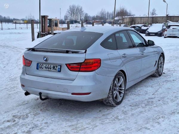 Pelēks BMW 318 Gran Turismo 2013 Tauragė, ar dzinēja tilpumu 2.00 L un nobraukumu 300 tūkst. km par 8550 €, foto 5 vietnē AUTOMOTO.COM.LV