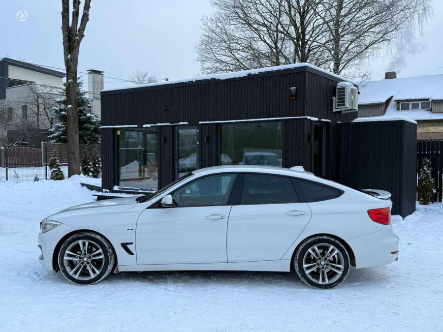 White BMW 318 Gran Turismo 2013 in Riga, with an engine capacity of 2.00 L and mileage of 349 thousand km for 8700 €, photo 10 on AUTOMOTO.COM.LV
