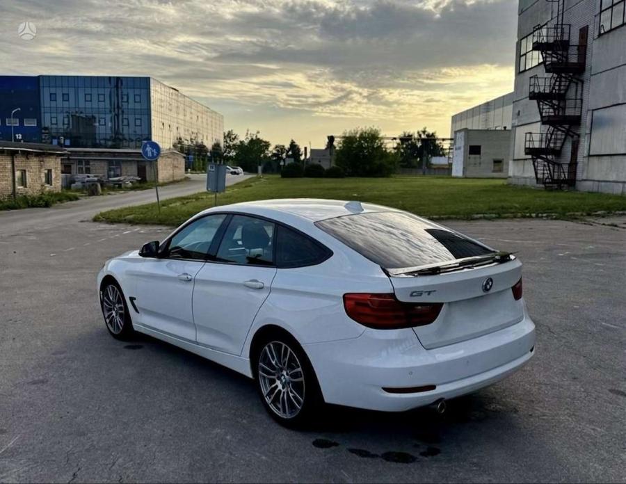 Balts BMW 318 Gran Turismo 2013 Panevēža, ar dzinēja tilpumu 2.00 L un nobraukumu 227 tūkst. km par 8700 €, foto 3 vietnē AUTOMOTO.COM.LV