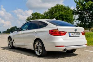 Balts BMW 318 Gran Turismo 2014 Šauļi, ar dzinēja tilpumu 2.00 L un nobraukumu 182 tūkst. km par 8599 €, foto 7 vietnē AUTOMOTO.COM.LV
