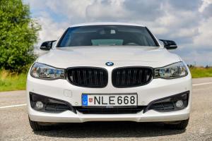 Balts BMW 318 Gran Turismo 2014 Šauļi, ar dzinēja tilpumu 2.00 L un nobraukumu 182 tūkst. km par 8599 €, foto 13 vietnē AUTOMOTO.COM.LV