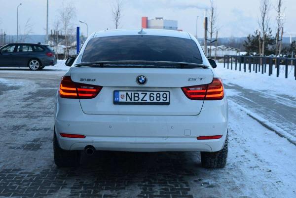 White BMW 318 Gran Turismo 2013 in Vilnius, with an engine capacity of 2.00 L and mileage of 296 thousand km for 11000 €, photo 6 on AUTOMOTO.COM.LV