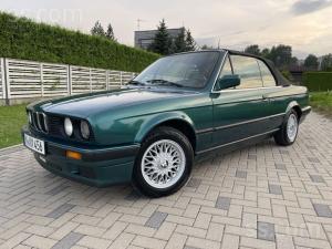 Green BMW 318 1991 in Riga, with an engine capacity of 1.80 L and mileage of 94 thousand km for 11800 €, photo  on AUTOMOTO.COM.LV