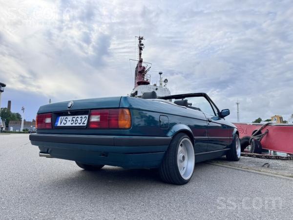 Green BMW 318 1992 in Liepaja, with an engine capacity of 1.80 L and mileage of 298 thousand km for 10800 €, photo 3 on AUTOMOTO.COM.LV