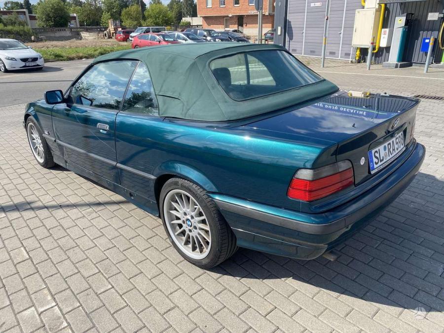 Green BMW 318 1996 in Kaunas, with an engine capacity of 1.80 L and mileage of 266 thousand km for 2999 €, photo 3 on AUTOMOTO.COM.LV