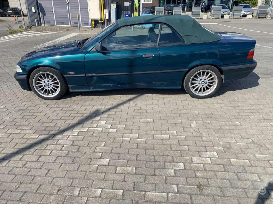 Green BMW 318 1996 in Kaunas, with an engine capacity of 1.80 L and mileage of 266 thousand km for 2999 €, photo 5 on AUTOMOTO.COM.LV