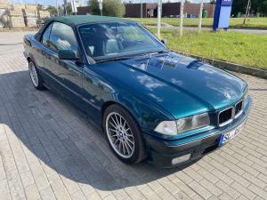 Green BMW 318 1996 in Kaunas, with an engine capacity of 1.80 L and mileage of 266 thousand km for 2999 €, photo 7 on AUTOMOTO.COM.LV