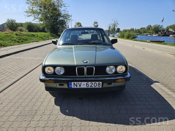 Zaļš BMW 318 1986 Liepāja, ar dzinēja tilpumu 1.80 L un nobraukumu 0 tūkst. km par 7500 €, foto 3 vietnē AUTOMOTO.COM.LV