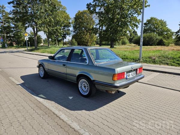 Zaļš BMW 318 1986 Liepāja, ar dzinēja tilpumu 1.80 L un nobraukumu 0 tūkst. km par 7500 €, foto 8 vietnē AUTOMOTO.COM.LV
