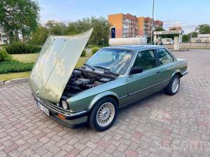 Зеленый БМВ 318 1986 в Лиепая, объемом двигателя 1.80 л и пробегом 0 тыс. км за 7500 €, фото 15 на AUTOMOTO.COM.LV