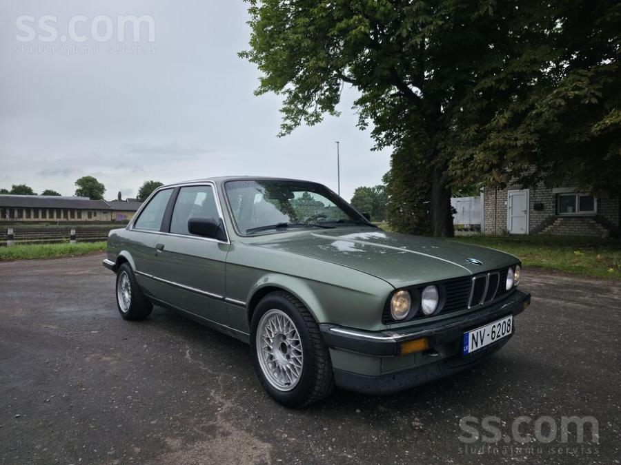 Green BMW 318 1986 in Liepaja, with an engine capacity of 1.80 L and mileage of 0 thousand km for 6500 €, photo 1 on AUTOMOTO.COM.LV