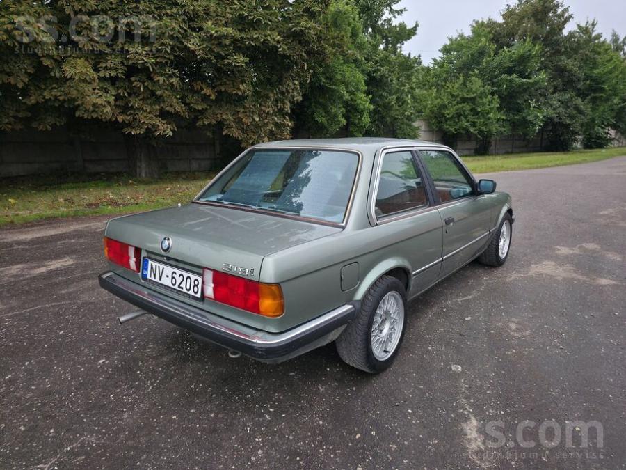 Green BMW 318 1986 in Liepaja, with an engine capacity of 1.80 L and mileage of 0 thousand km for 6500 €, photo 7 on AUTOMOTO.COM.LV