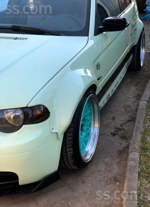 Green BMW 318 2004 in Riga, with an engine capacity of 2.00 L and mileage of 234 thousand km for 7500 €, photo 5 on AUTOMOTO.COM.LV