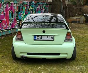Green BMW 318 2004 in Riga, with an engine capacity of 2.00 L and mileage of 234 thousand km for 7500 €, photo 12 on AUTOMOTO.COM.LV