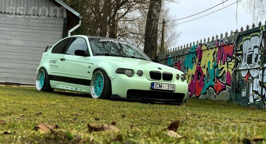 Green BMW 318 2004 in Riga, with an engine capacity of 2.00 L and mileage of 234 thousand km for 7500 €, photo 14 on AUTOMOTO.COM.LV