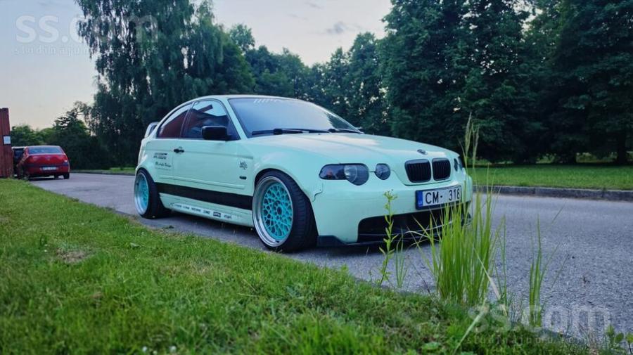 Zaļš BMW 318 2004 Talsi, ar dzinēja tilpumu 1.80 L un nobraukumu 243 tūkst. km par 5500 €, foto 3 vietnē AUTOMOTO.COM.LV
