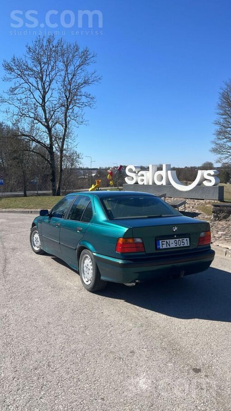 Зеленый БМВ 318 1993 в Лиепая, объемом двигателя 1.80 л и пробегом 243 тыс. км за 3550 €, фото 3 на AUTOMOTO.COM.LV