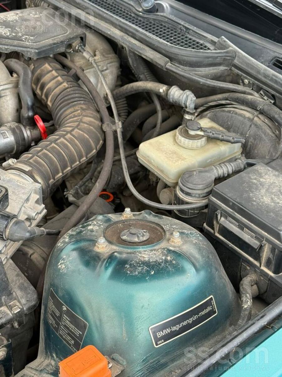 Zaļš BMW 318 1993 Rīga, ar dzinēja tilpumu 1.80 L un nobraukumu 247 tūkst. km par 3250 €, foto 13 vietnē AUTOMOTO.COM.LV