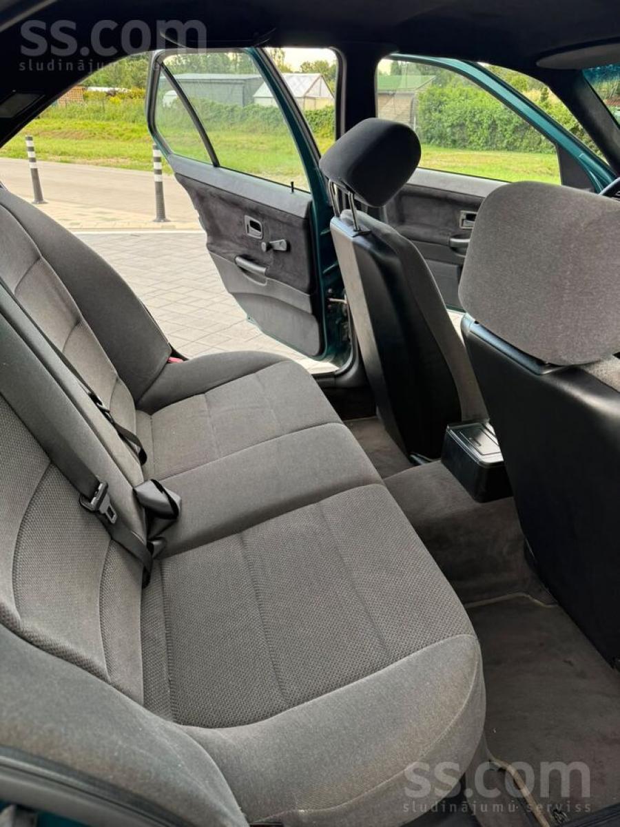 Zaļš BMW 318 1993 Rīga, ar dzinēja tilpumu 1.80 L un nobraukumu 247 tūkst. km par 3250 €, foto 16 vietnē AUTOMOTO.COM.LV