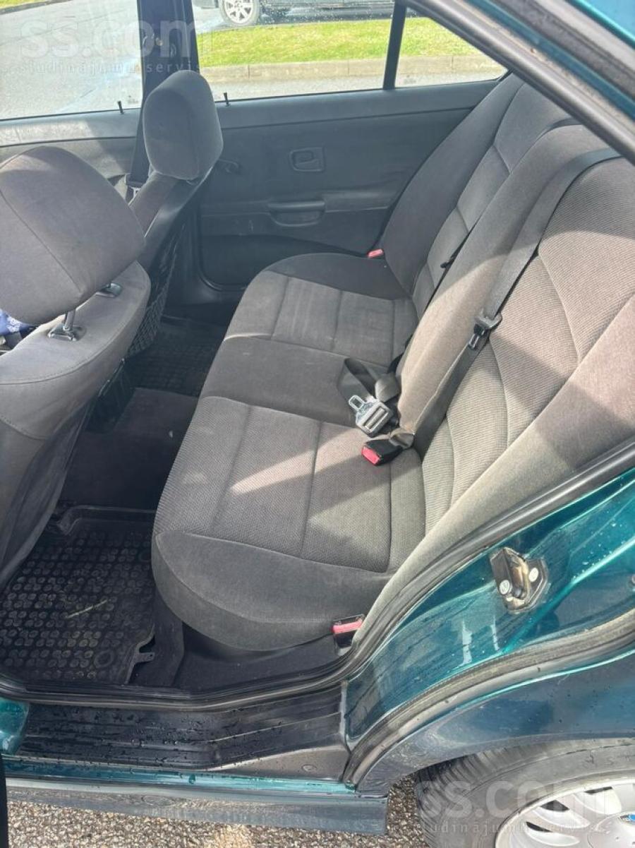 Zaļš BMW 318 1997 Cēsis, ar dzinēja tilpumu 1.80 L un nobraukumu 280 tūkst. km par 2500 €, foto 7 vietnē AUTOMOTO.COM.LV