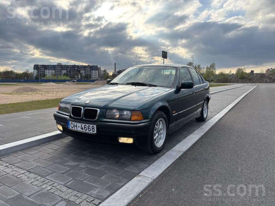 Зеленый БМВ 318 1997 в Рига, объемом двигателя 1.80 л и пробегом 215 тыс. км за 3950 €, фото 1 на AUTOMOTO.COM.LV