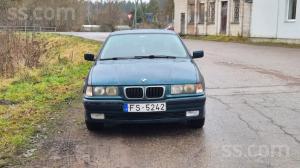 Zaļš BMW 318 1997 Jelgava, ar dzinēja tilpumu 1.80 L un nobraukumu 329 tūkst. km par 1800 €, foto 3 vietnē AUTOMOTO.COM.LV