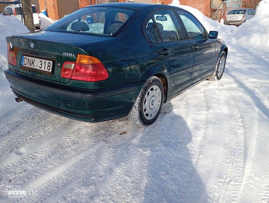 Zaļš BMW 318 1998 Utena, ar dzinēja tilpumu 1.80 L un nobraukumu 324 tūkst. km par 1599 €, foto 5 vietnē AUTOMOTO.COM.LV