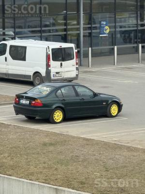 Zaļš BMW 318 1998 Rēzekne, ar dzinēja tilpumu 1.90 L un nobraukumu 243 tūkst. km par 1300 €, foto  vietnē AUTOMOTO.COM.LV